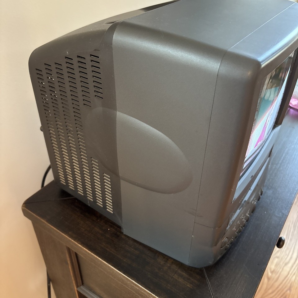 Broksonic 9” Portable TV VCR Combo Retro CRT Gaming CTSGT-2799T WORKS ...