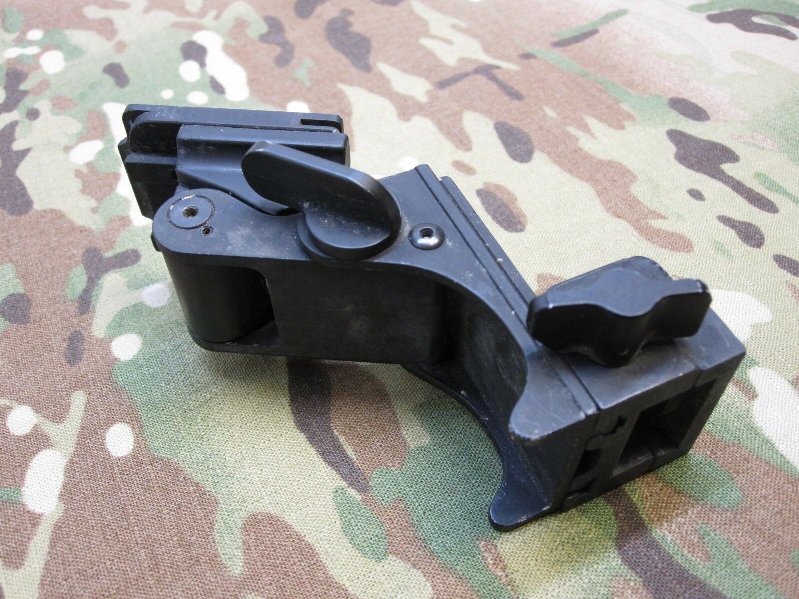 🪖USED BLACK NOROTOS RHINO II PVS-7/14 NVG MOUNT NIGHT VISION LOWERING ...