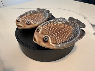 Pair Of Wade Embossed Porcelain Bloater Fish Dish in Beautiful Made in ...