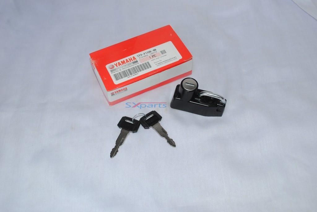 New Yamaha Genuine RX100 RS100 RS125 YB125 FZR400 RZ500 RD500 HELMET ...