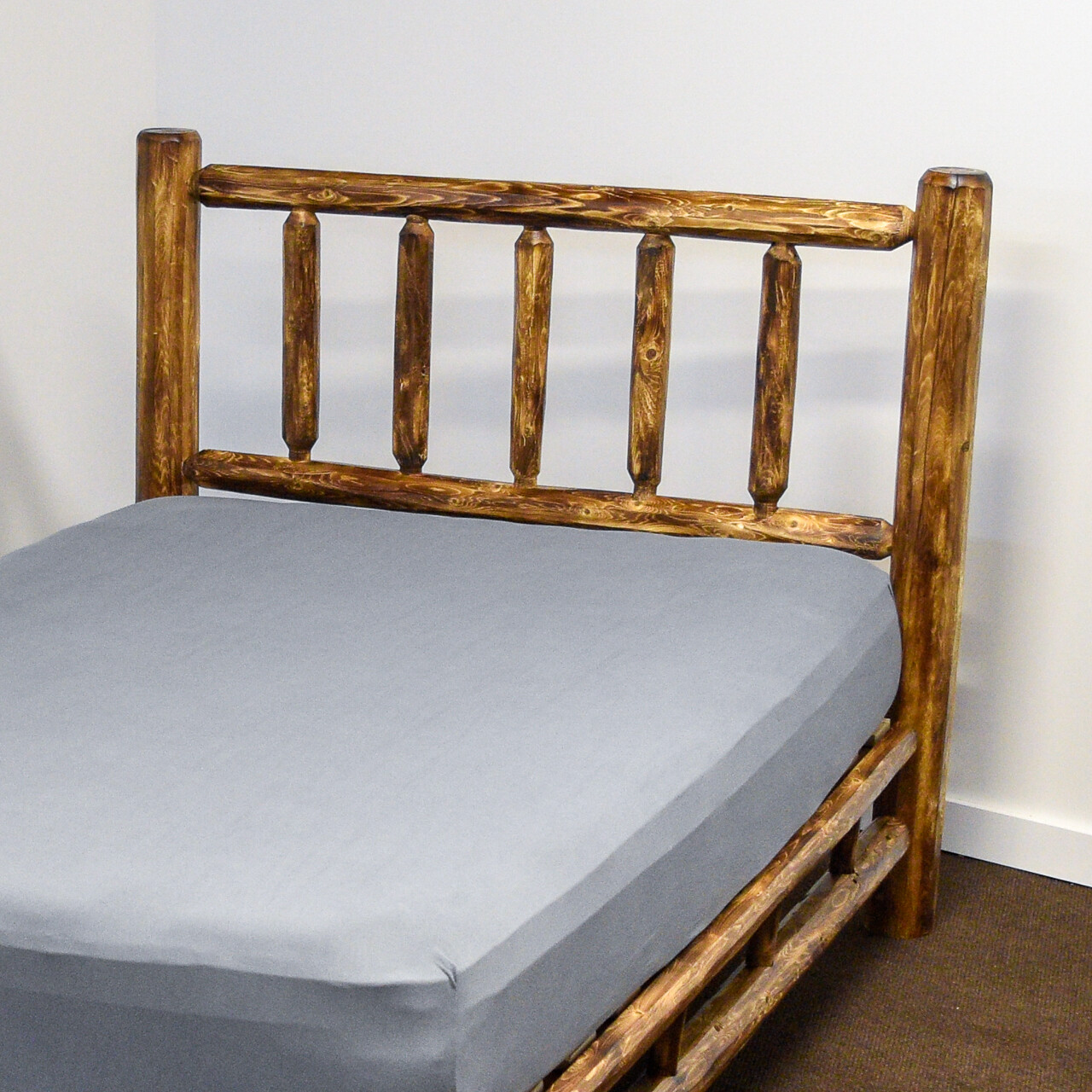 Log Platform Bed~Full~Torched Cedar| Amish-Made| Double Side Rail| Free ...