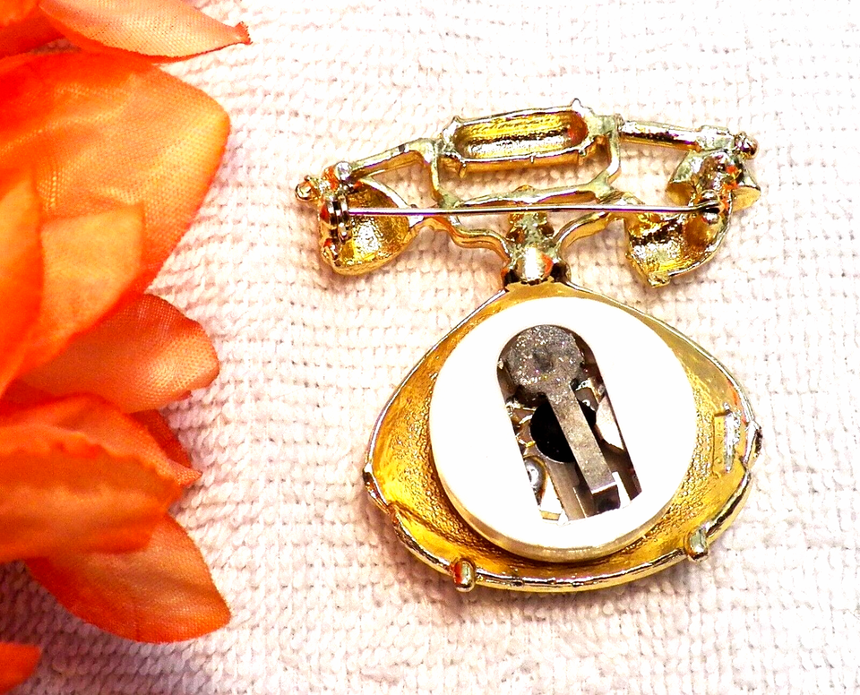CLASSIC PIN BROOCH WHIMSICAL TELEPHONE RECEIVER NUMBERS EARPHONE GOLD ...