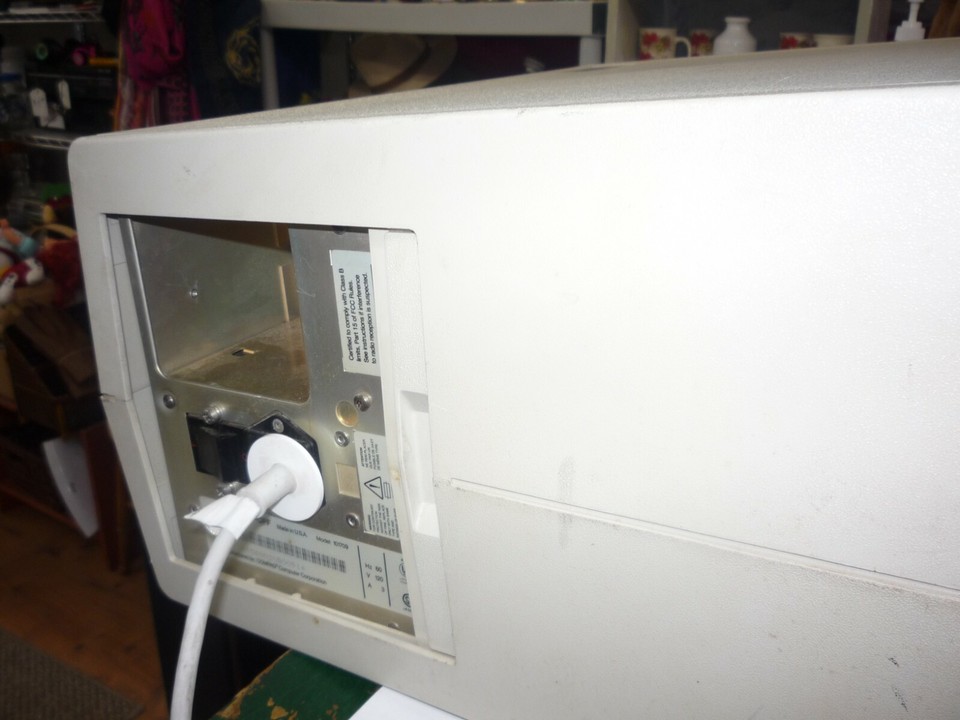 COMPAQ PLUS Model 101709 Portable Desktop Computer Vintage - DEAD | eBay