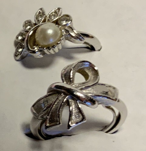 Vintage Avon Rings, Lot Of 2, Silver Tone, Size 5-7 Adjustable | eBay