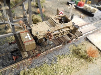 HO Roco Minitank 6th Panzer Army Half-Track Car with Soldiers A2725 ...