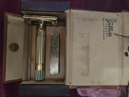 Vintage Rare Wartime WWII Gillette Regent Tech Razor Original Wood ...
