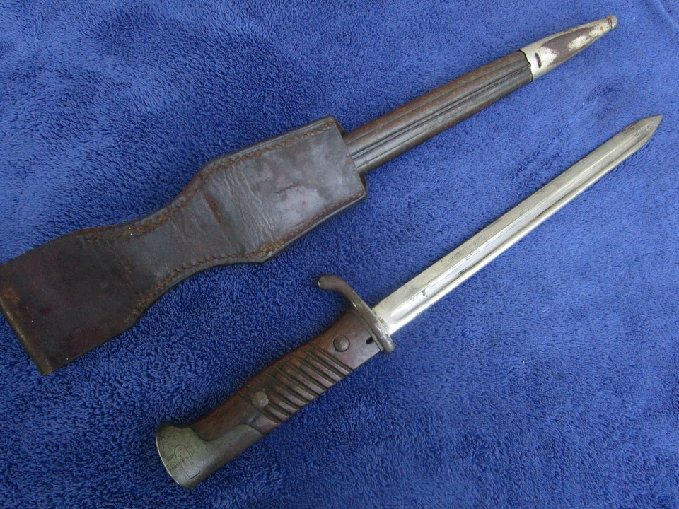 RARE ORIGINAL M1898 GERMAN WEIMAR ERA BAYONET AND SCABBARD WITH FROG ...