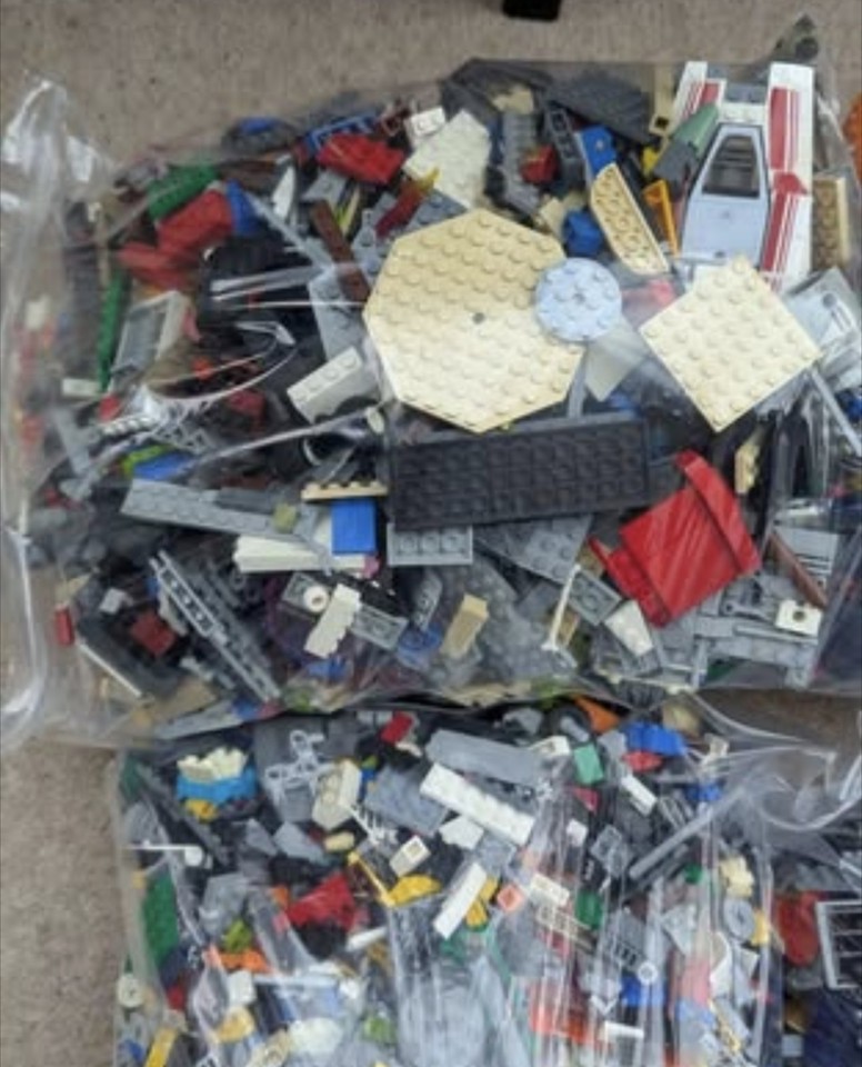 Large Lego bundle approx 30kg in total, all genuine Lego bricks | eBay UK