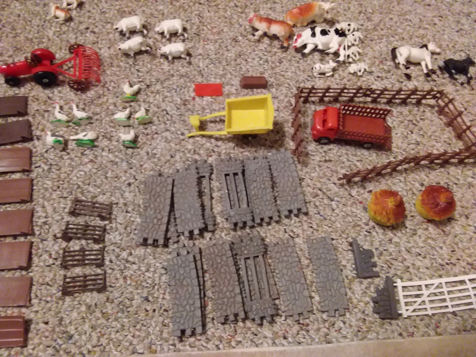 Vintage Farm Set. Made In Hong Kong Of Plastic #191A | eBay