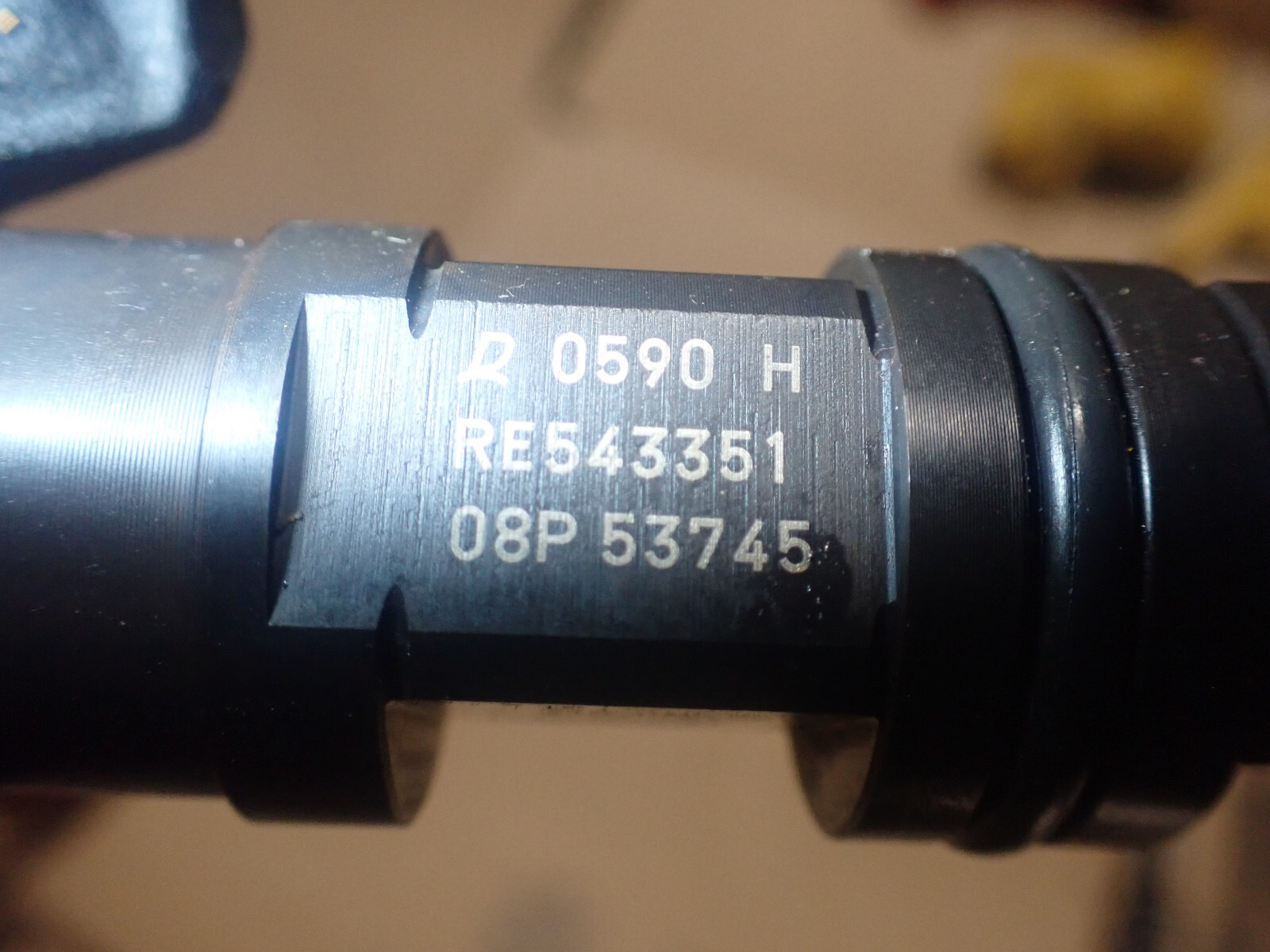 John Deere 4045 HT073 Diesel Engine Fuel Injector RE543351 Backhoe ...