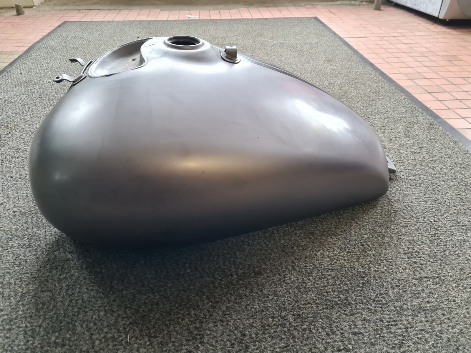 Triumph america speedmaster 900 865 Tank fuel kraftstofftank benzintank ...