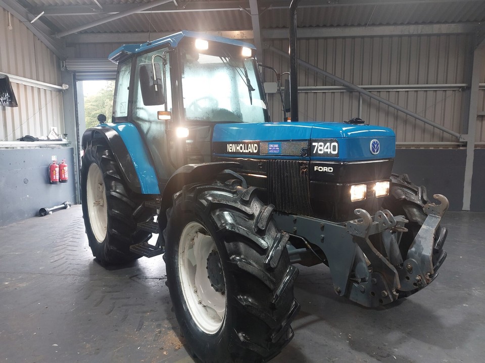 Ford New Holland 7840 SLE tractor P reg fully serviced front links ...