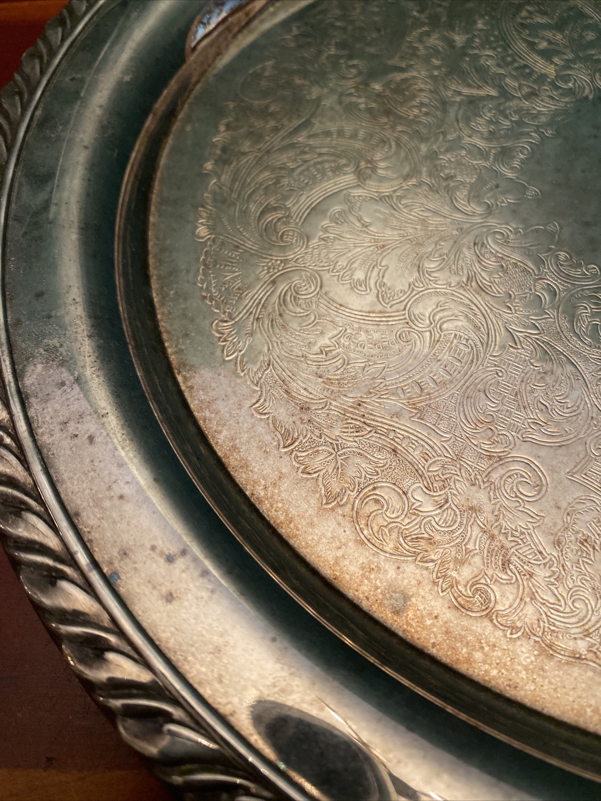 Vintage ONEIDA USA Silver Plated Ornate Design 12" Round Serving Tray ...