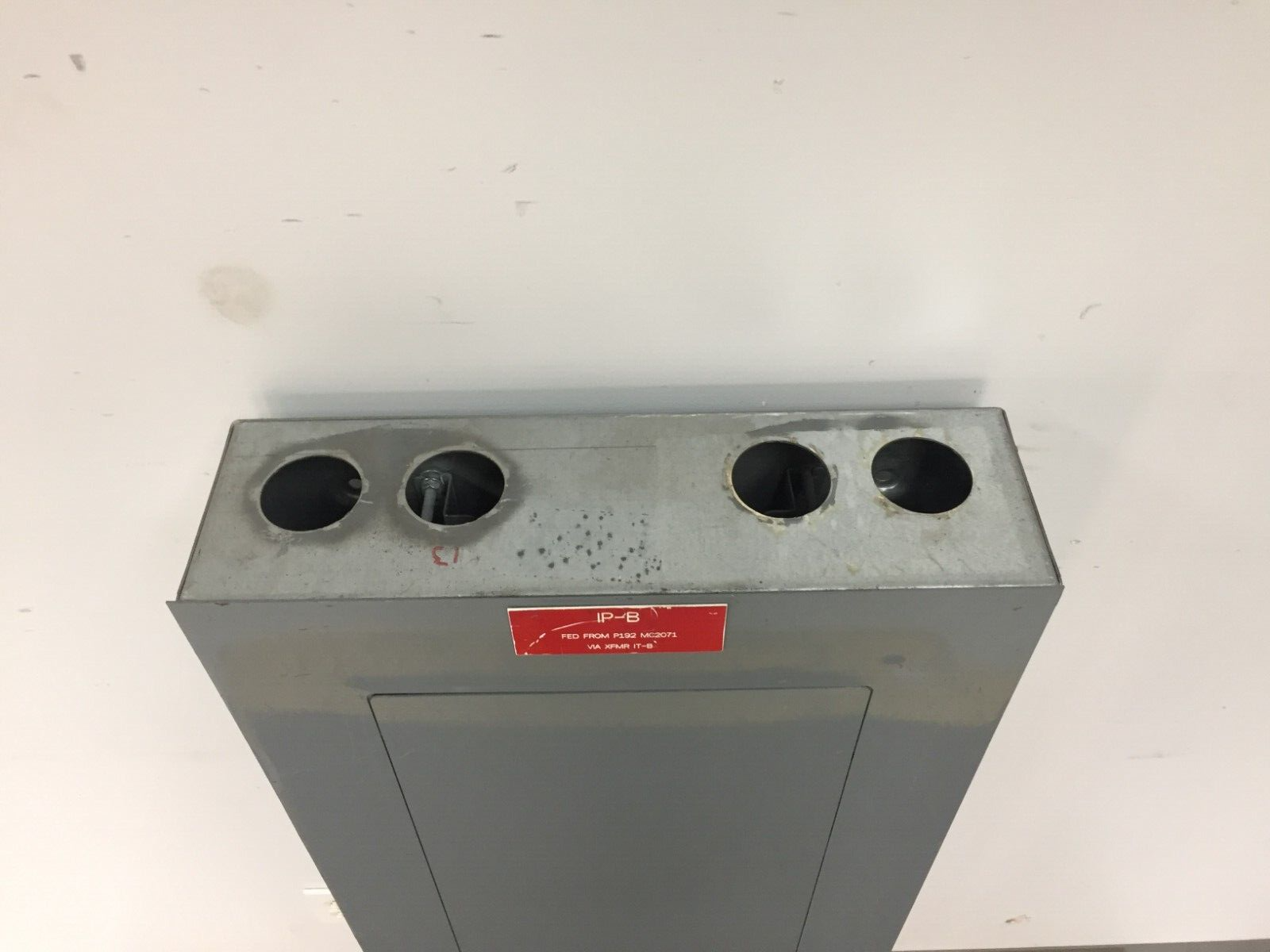 SQUARE D 175 AMP 208/120 VOLT 3 PHASE 4 WIRE 42 CIRCUIT MAIN BREAKER ...