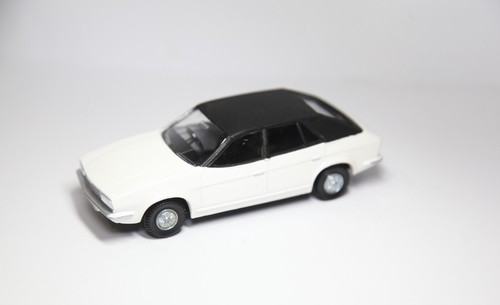 Dinky 123 Princess 2200 HL - Near Mint Vintage Original Model British ...