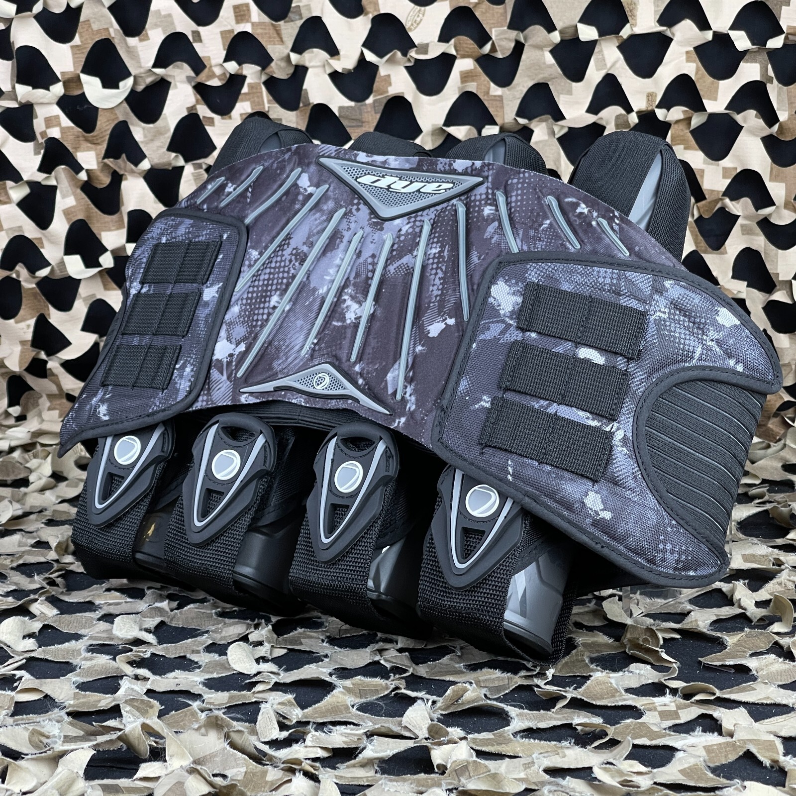 NEW DYE Attack Pack Pro Harness - Black DyeCam | eBay