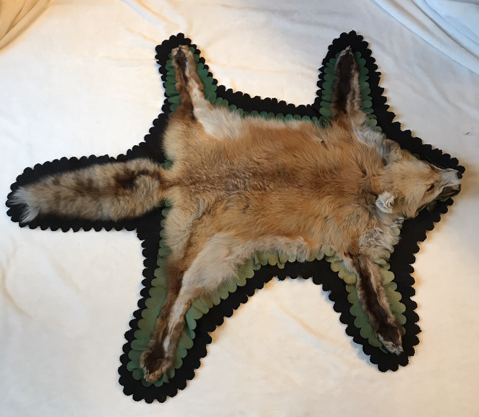 Vintage RED FOX TAXIDERMY RUG, MOUNT WITH HEAD - PELT, FUR, SKIN, HIDE ...