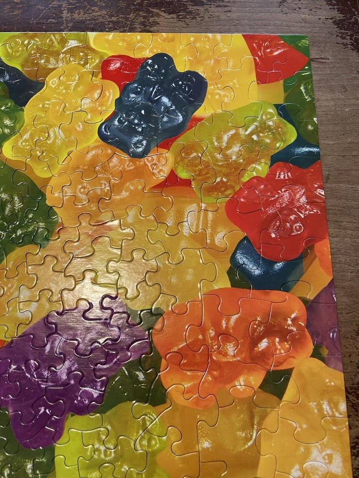 Springbok GUMMY GOODNESS 400 Pieces Family Puzzle Complete | eBay
