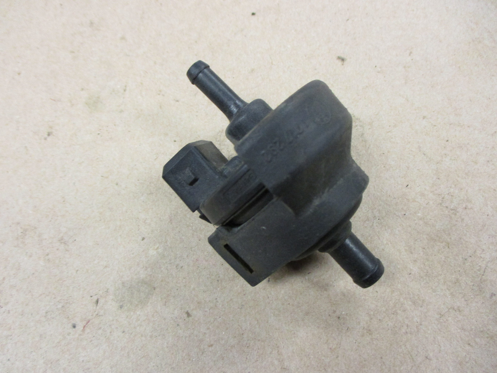 BMW R1100RT R1100GS R1150RT fuel tank breather valve | eBay