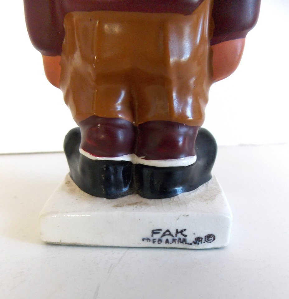 VINTAGE 1960'S NFL WASHINGTON REDSKINS FRED KAIL 5.5" CERAMIC FOOTBALL ...