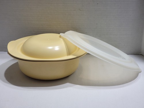 VINTAGE TUPPERWARE 3 PIECE OVEN WORKS ULTRA PLUS 2 QT CASSEROLE SET ...