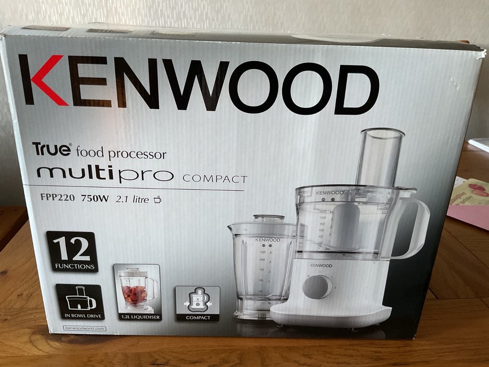 Kenwood multipro compact food processor FP220. White. Excellent ...