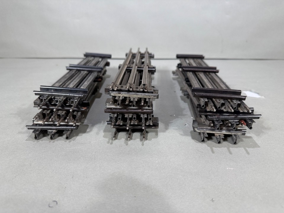 24 Vintage Prewar Lionel Train Track 8 Curved + 16 Straight plus ...