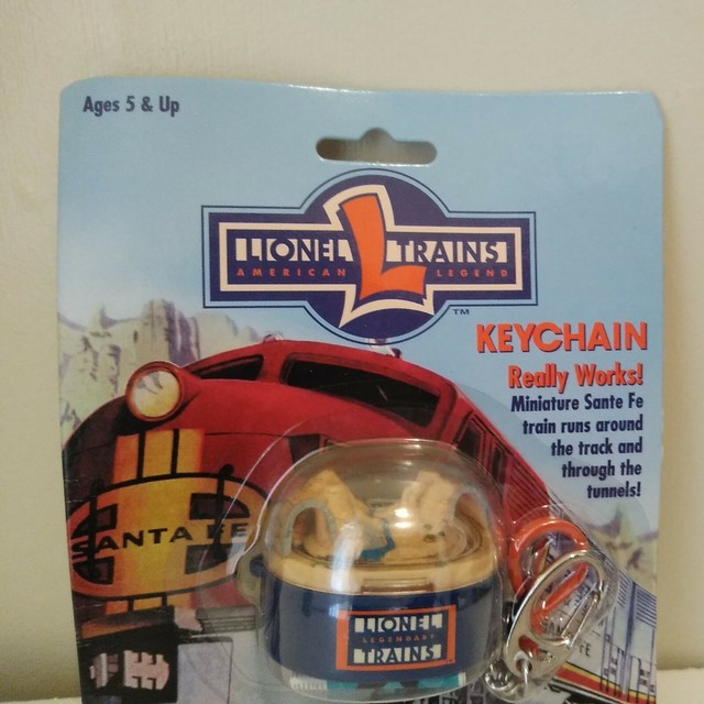 Lionel Trains American Legend Keychain Keyring Basic Fun Santa FE 1999 ...