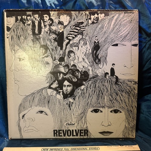 LOT of 2 Vintage THE BEATLES Vinyl Records! - Rubber Soul & Revolver VG ...