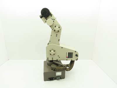 Robotics - Mitsubishi Movemaster Robot Arm