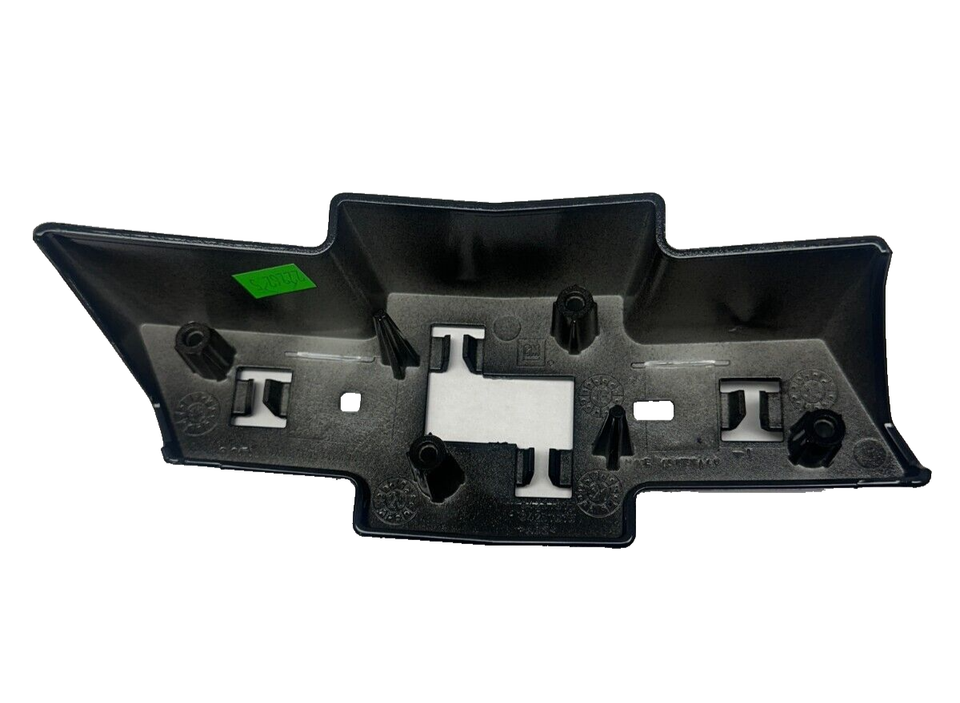 OEM 2019-2022 Chevrolet Blazer Front Grille Emblem Backing Plate ...