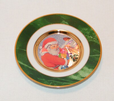 Dufex Art - 6" Round Decorative Christmas Holiday Plate - Santa w ...