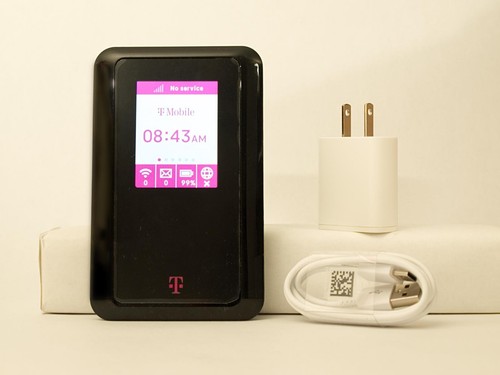T-Mobile Network Locked Quanta D53 5G Mobile Hotspot w/ ZTE 2A Charger ...