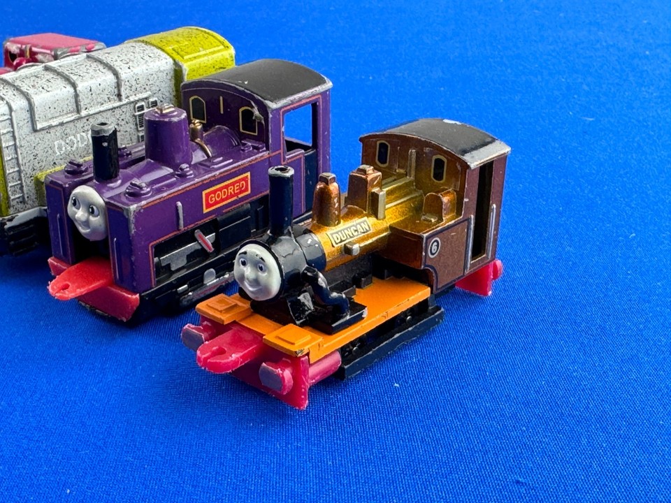 ERTL DODGE SKARLOEY GODRED Gold DUNCAN / Vintage Thomas & Friends ...