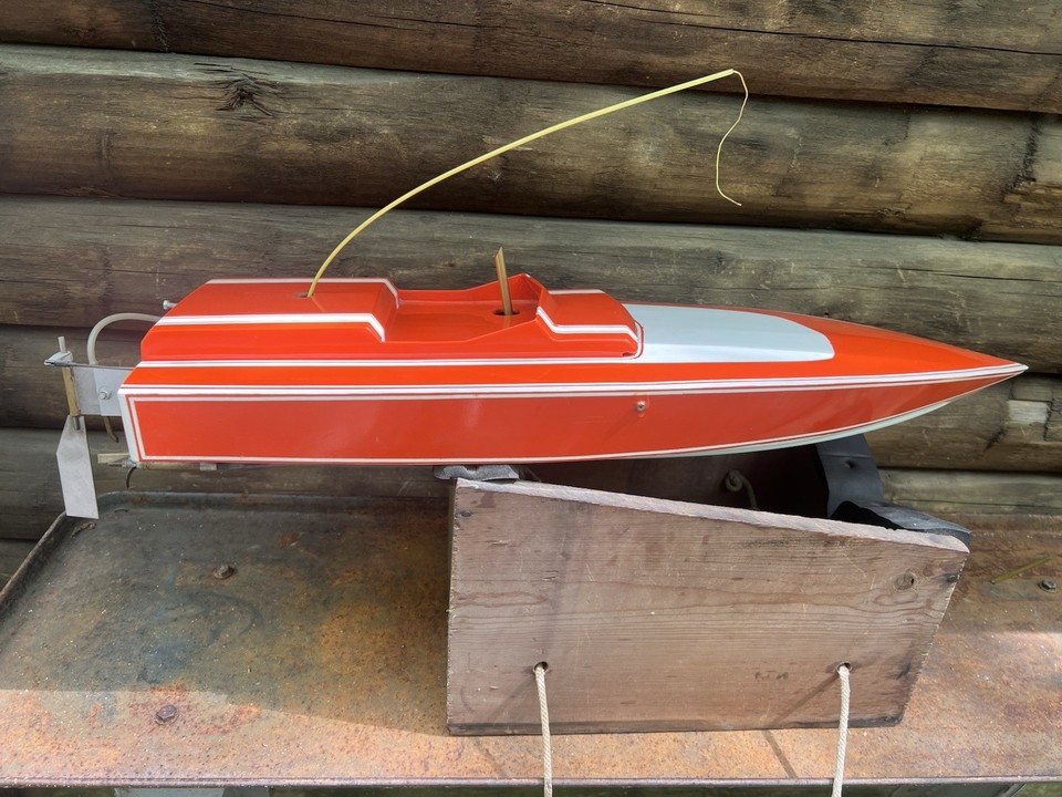 Vintage 1978 Dumas 'Deep Vee 21' Wooden Boat Kit #1421 30"Length K/B 3. ...