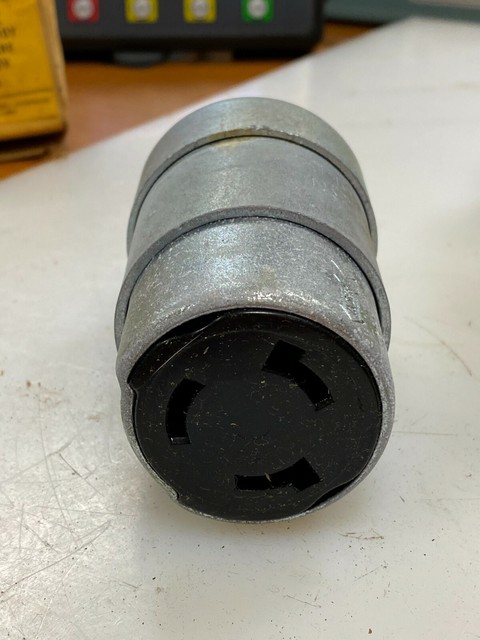 Hubbell 3764 Twist-lock Connector Body 50a 250v for sale online | eBay