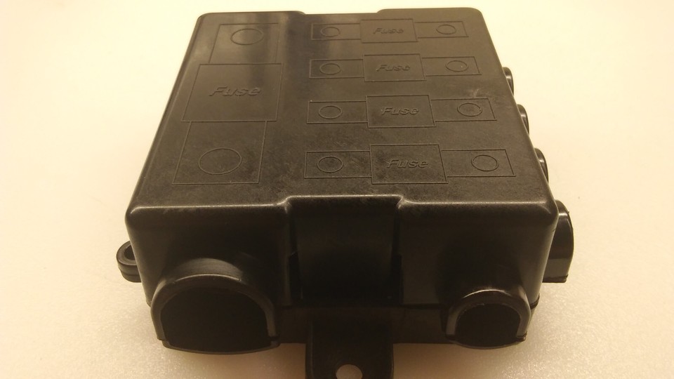 5 Ways Power Distribution Block: Includes 4-Midi & 1-Mega Littelfuse ...