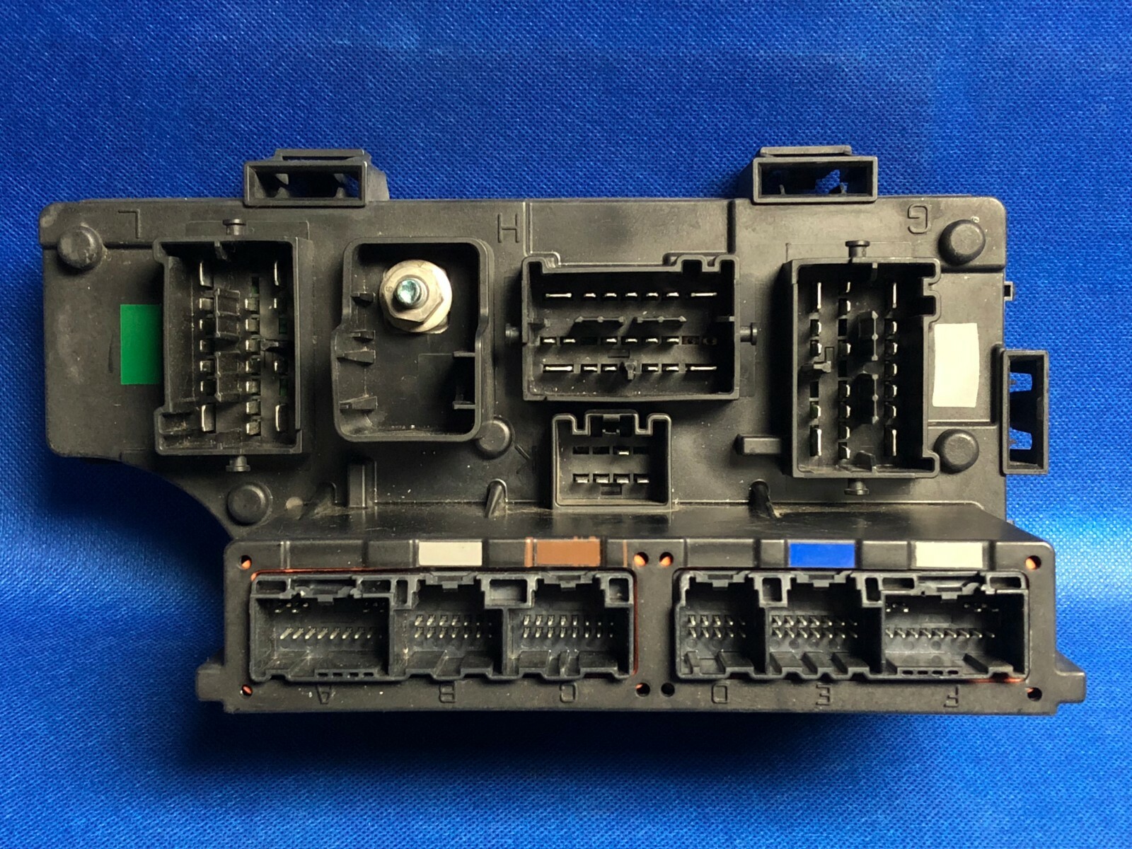 08 SEBRING AVENGER FUSEBOX FUSE BOX RELAY TIPM MODULE BCM P04692168AJ ...