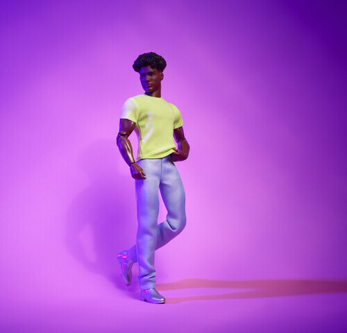 Mattel - Barbie Looks Doll #25 (Buff Body Ken, Short Black Hair) [New ...