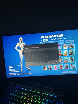 FN ACC STACKED 600 SKINS EON TRAVIS SCOTT LEVIATHAN AXE MERRY MINT AXE ...