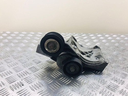 Opel Insignia A 2013 Diesel 118kW Engine mounting bracket 532274354 ...