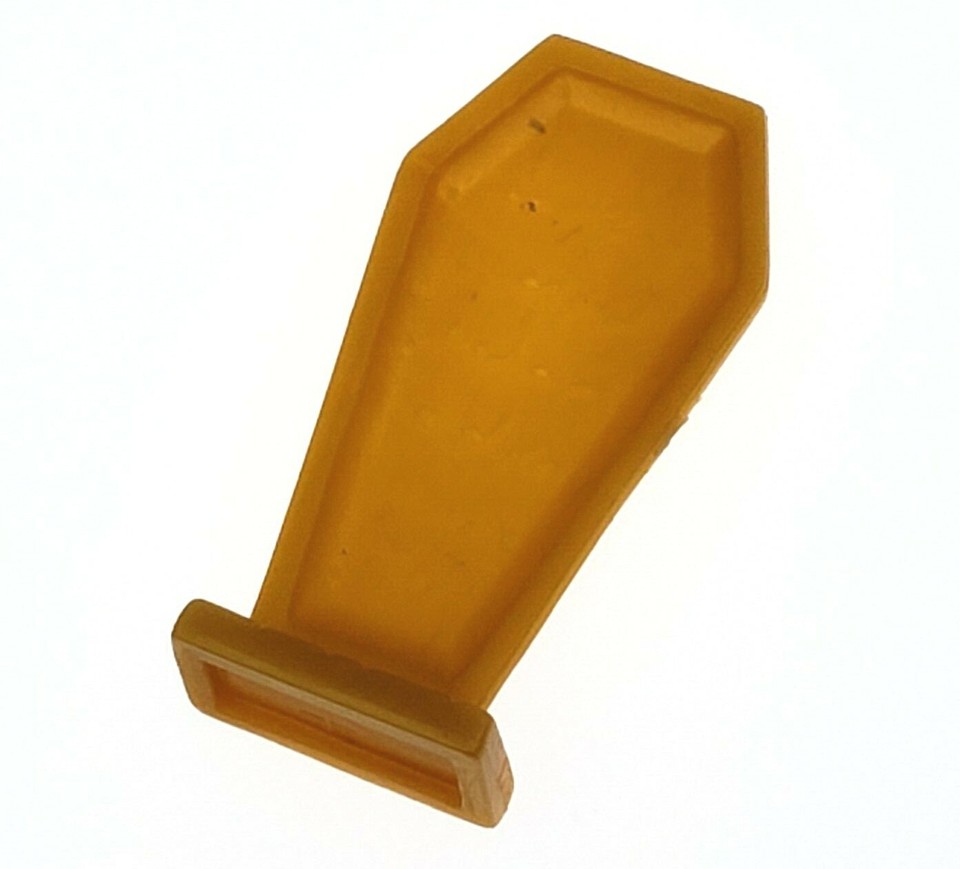 Monster High - Deadluxe Deluxe High School - Gold Tombstone Trophy ...