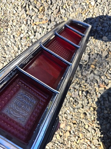 1970-1971 Ford Fairlane Torino Tail Light Assembly RH Lamp Lens 70 71 ...