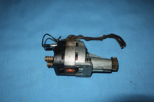Lionel Postwar Steam Turbine Atomic Motor. Runs. From a #671 1946 Smoke ...