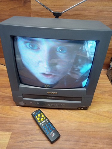Sharp 13" TV VCR Combo VHS 13VT-N100 Retro Travel Game CRT TV W/ Remote ...