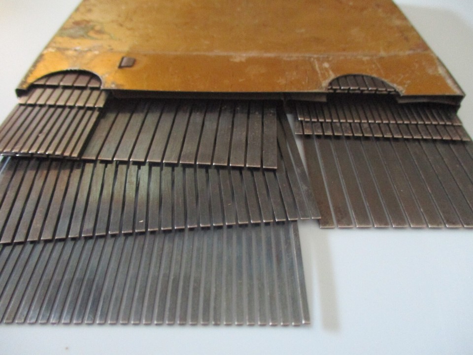 Vintage Faux Wood Graining Paint Effects Metal Combs England in ...