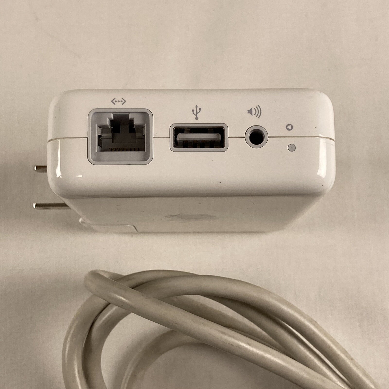 Apple Airport Express A1084 M9470LL/A Wireless B/G with Apple Extender ...