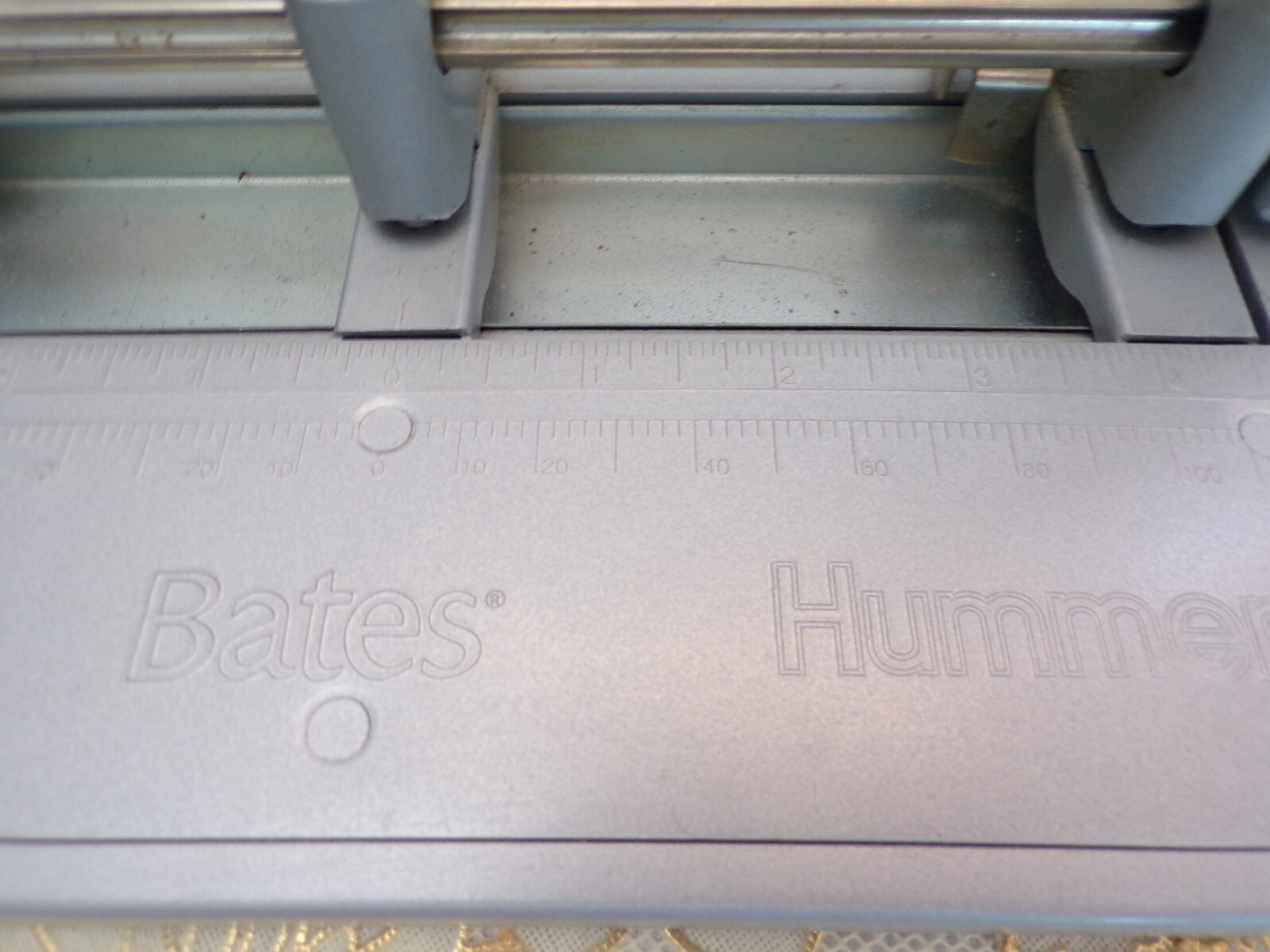 Swingline Heavy-Duty 3 Hole Punch Bates Hummer Hole Punch – 32 Sheet ...