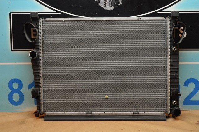 03-09 R230 MERCEDES SL500 SL550 ENGINE COOLING RADIATOR ASSEMBLY ...