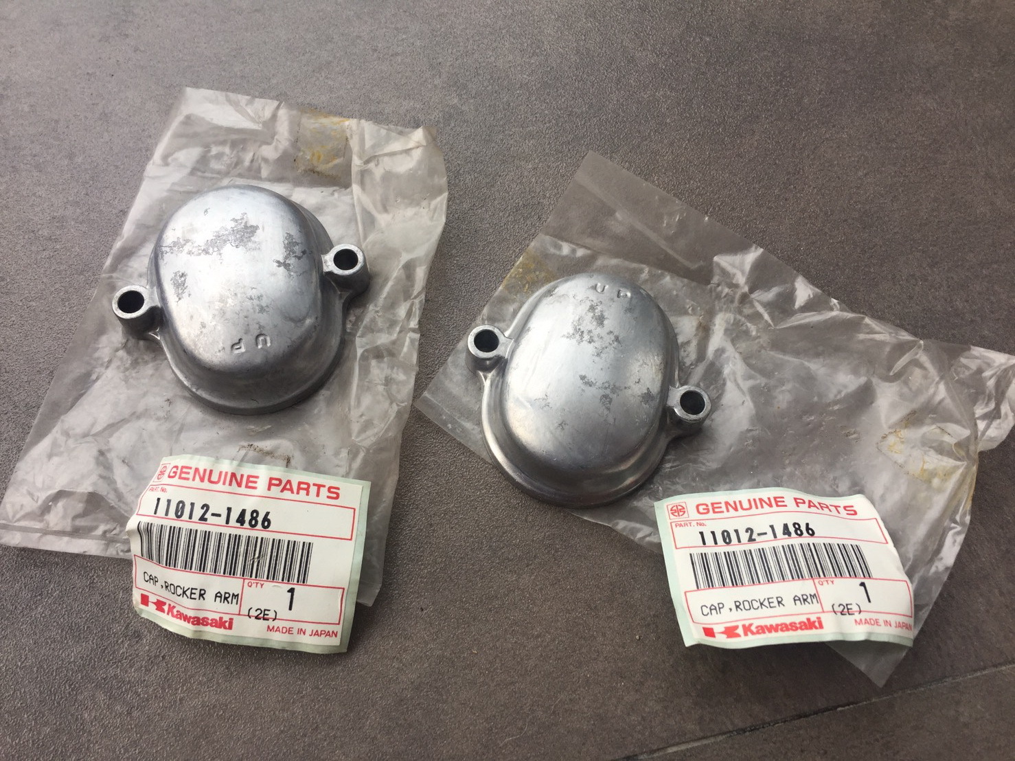 KAWASAKI KZ250 KLT160 KLF185 KLF220 KLF300 ROCKER ARM CAP (QTY.2) NOS ...
